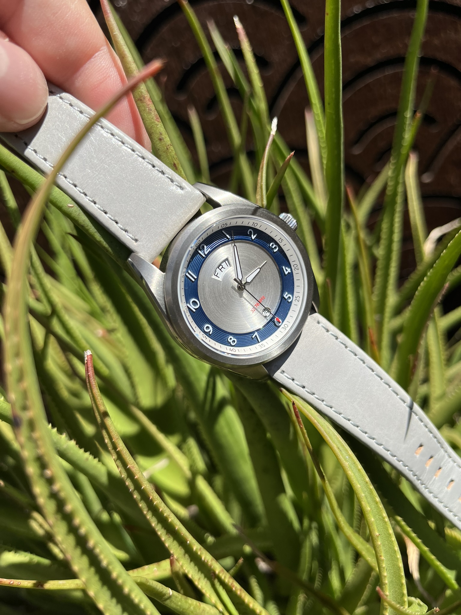 Hands-On With The HZ.01 – The Australian Designed Affordable Titanium ...