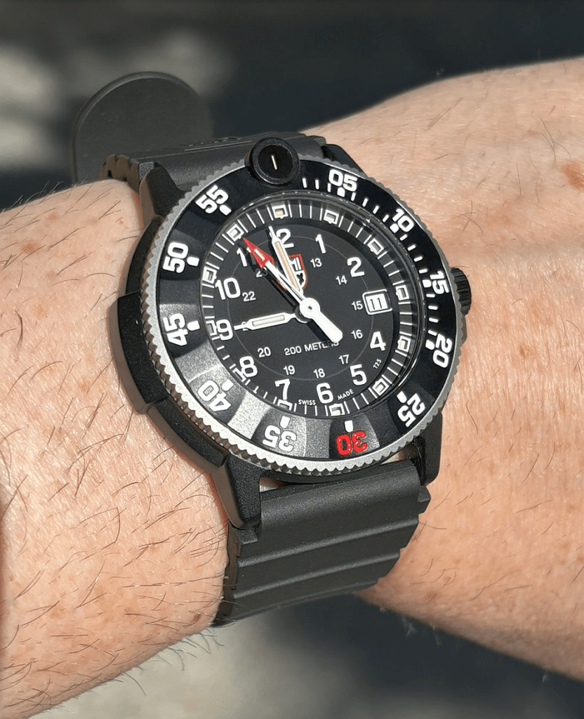 The Luminox Navy SEAL 3001 Heritage Dive Watch: A Tribute to Tactical ...